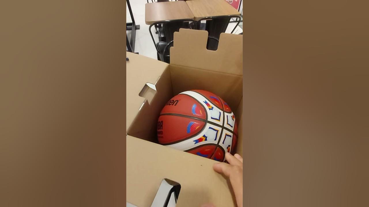 molten bg3800 unboxing - YouTube