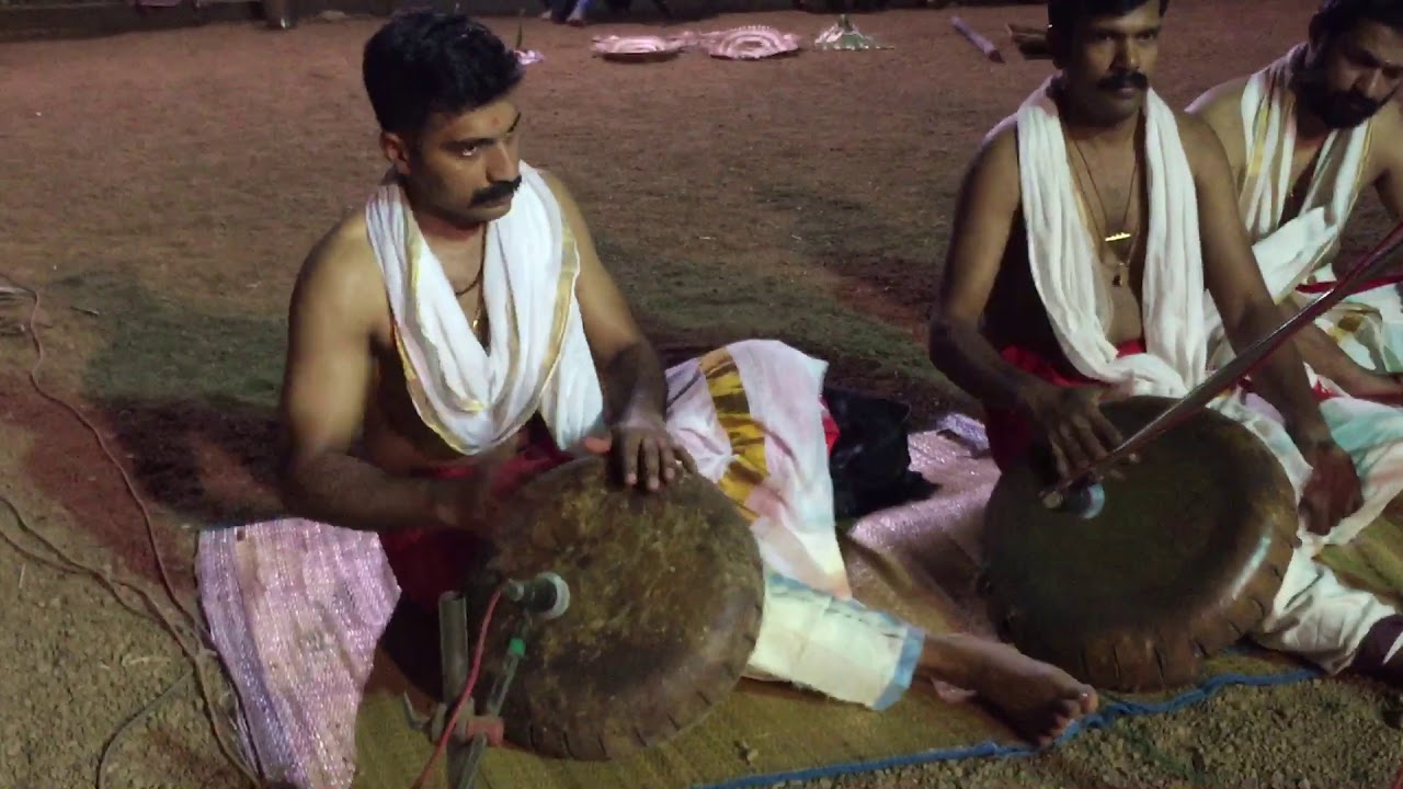 Thappu melam ..Kadalimangalam Temple - YouTube