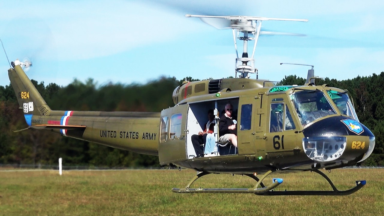 UH-1 Huey Helicopter UP-CLOSE | Engine Startup, Takeoff and Landing ...
