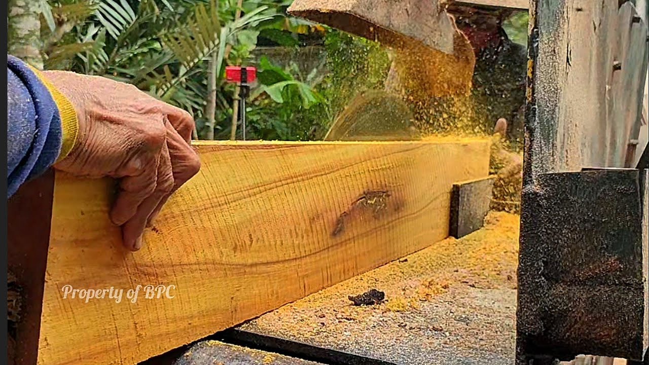 Keindahan yang nyaris Terbuang !! kayu nangka digergaji mesin serkel ...
