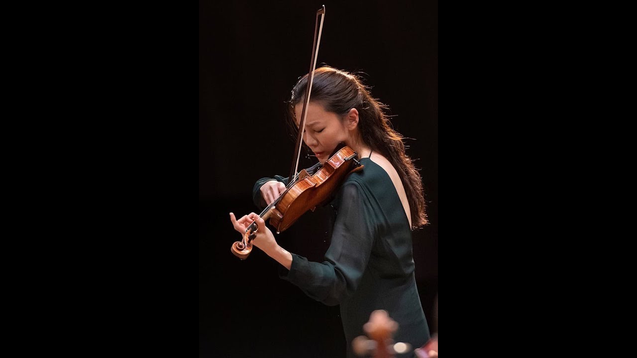 Clara-Jumi Kang: (Encore) Bach, Largo from Violin Sonata No. 3 in C ...