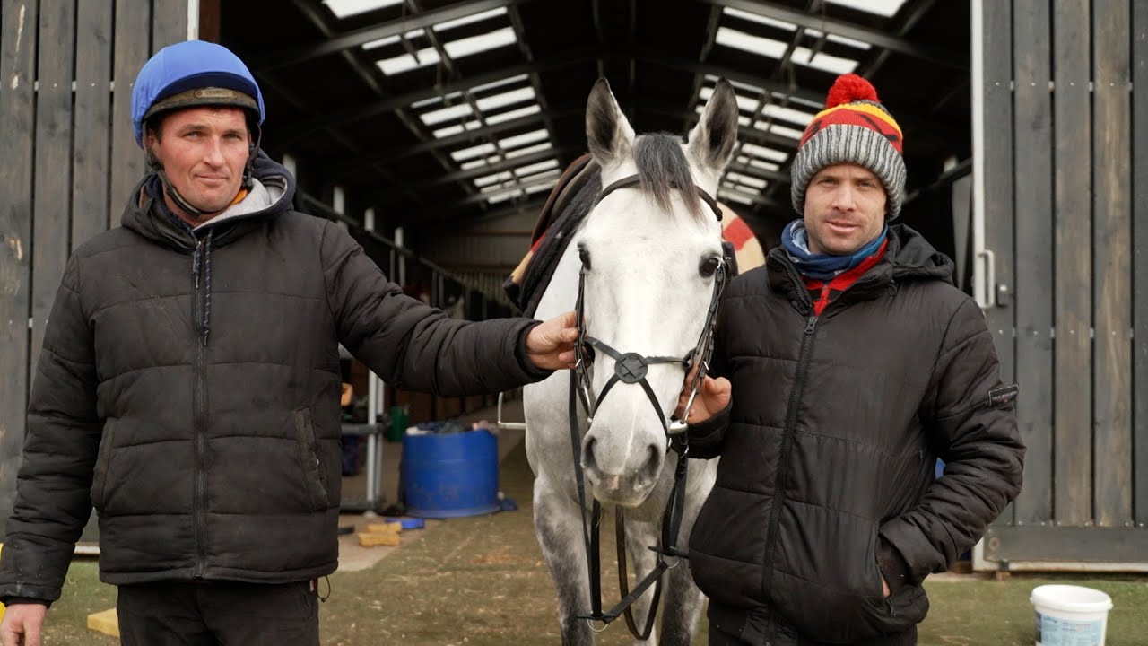 Sam Thomas: Stable tour and updates on my team - YouTube
