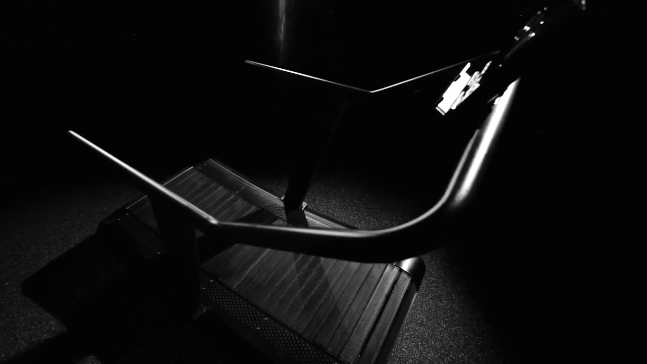 Механическая беговая дорожка DHZ A7000 - YouTube