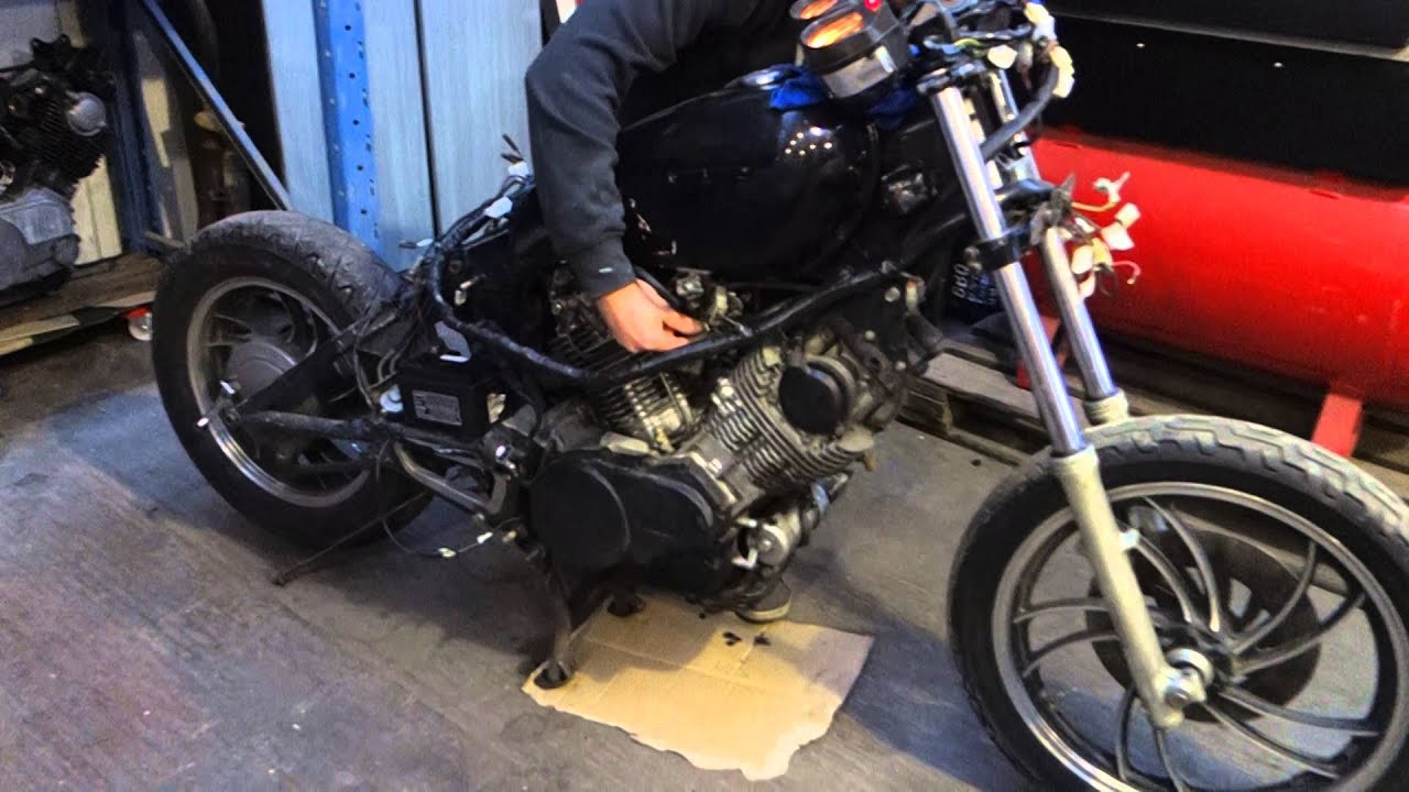 Yamaha Virago XV750 Cafe Racer build - YouTube
