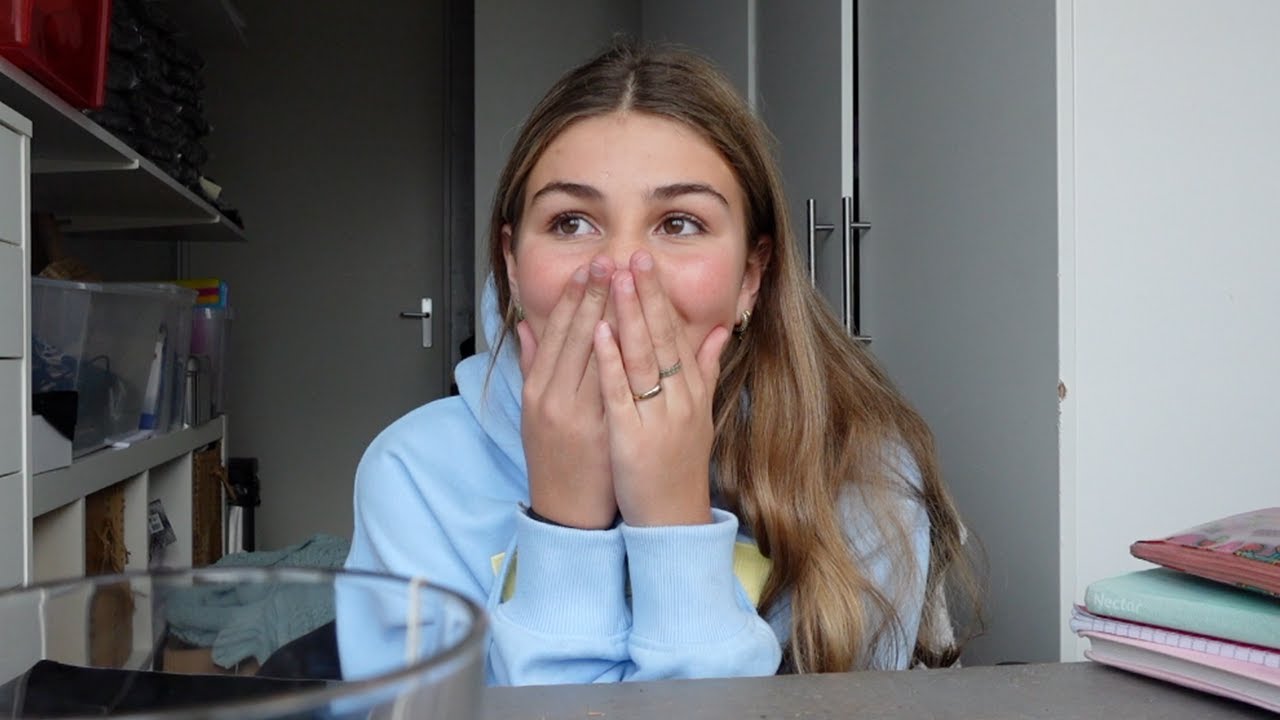 IK MOET JULLIE WAT VERTELLEN! - WEEKVLOG #148 | SENNA BELLOD - YouTube