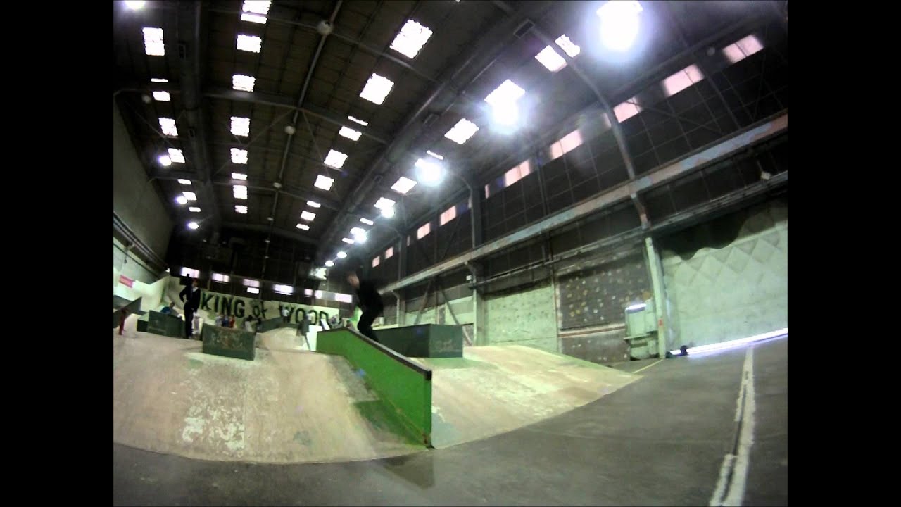 Paul Gallelli et Pierre Vanel au skatepark de Rouen - YouTube