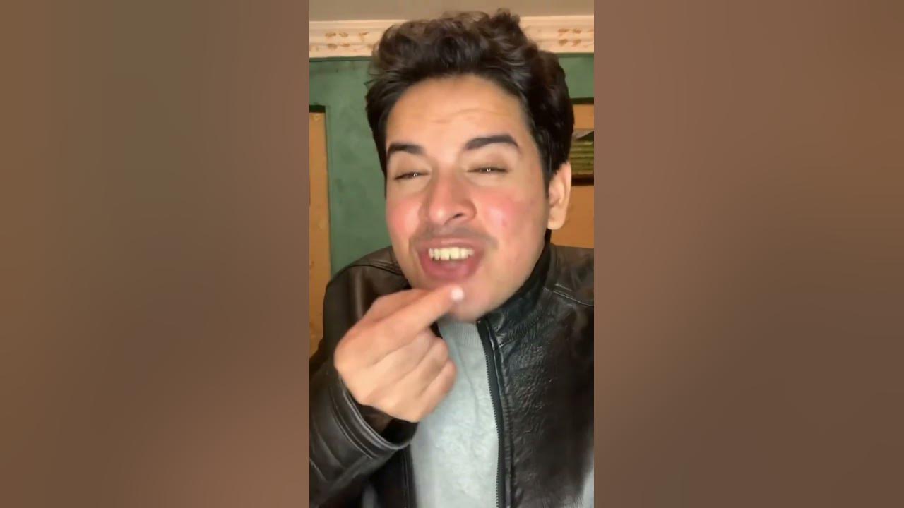 اكتر قرد محظوظ فالعالم 😂 محمدتوفيق Tawfiq Mhmdtawfiq اكسبلور Comedia Mohamedtawfiq