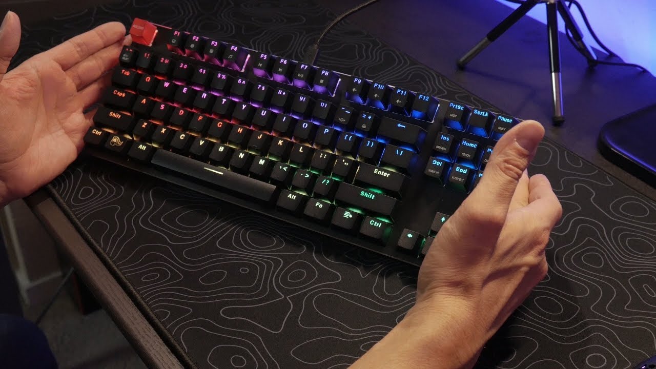 Glorious PC Gaming Race Modular TKL Keyboard Unboxing - YouTube