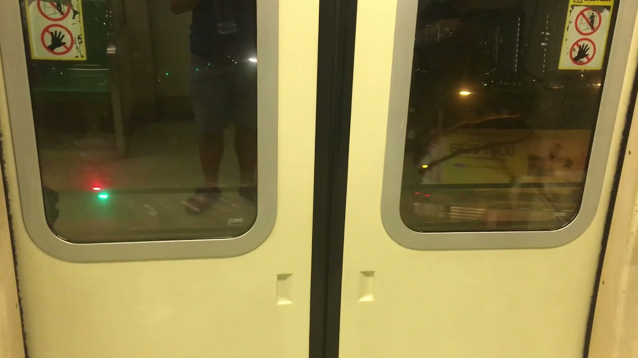 (Violent Doors???) C651 219/220 Canberra to Sembawang - YouTube