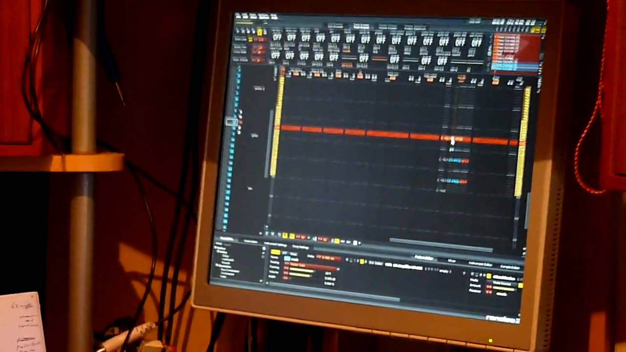 vocals + Renoise Commands - YouTube