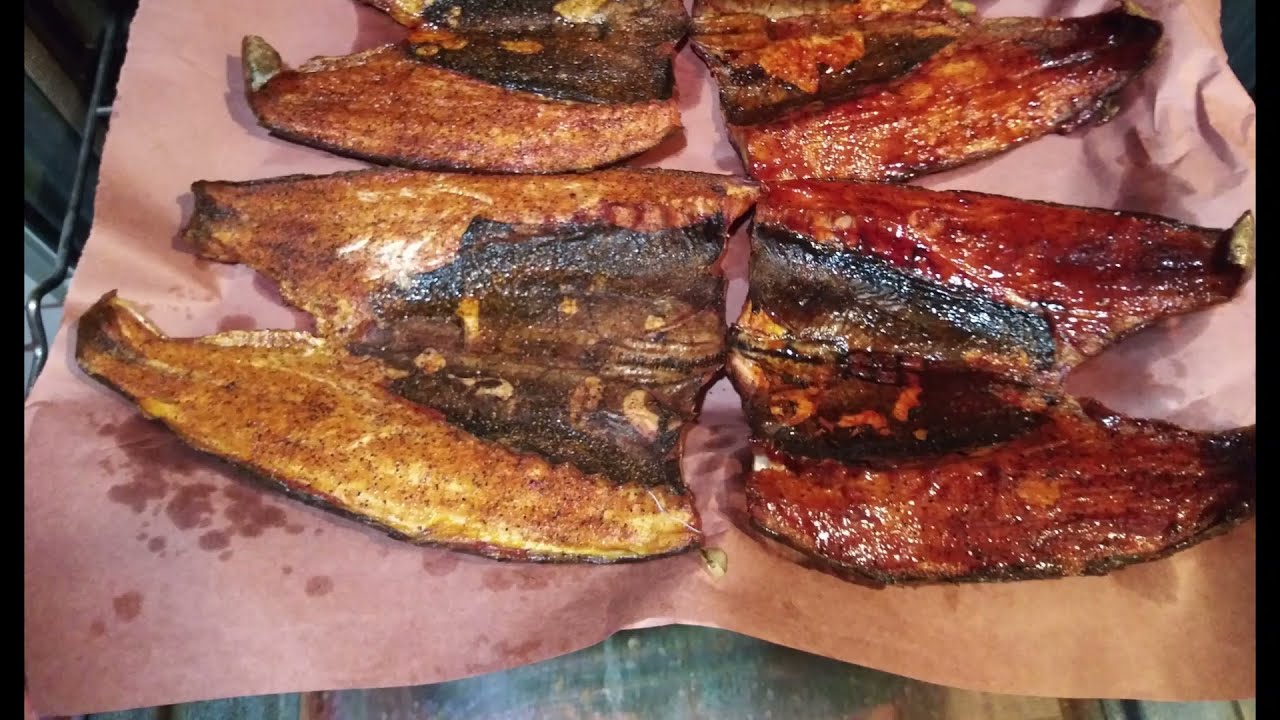MULLET 3 WAYS / SMOKED / FRIED / BBQ - YouTube