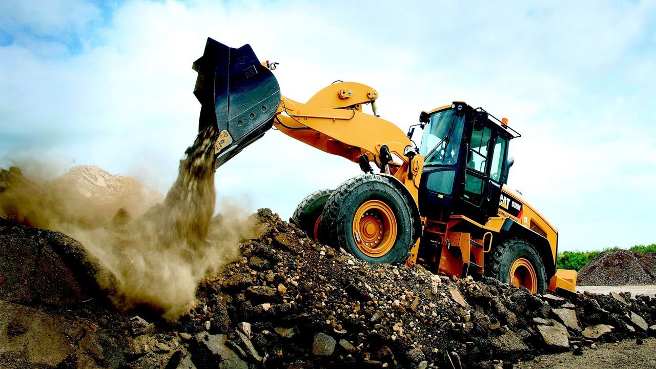 Amazing excavator operator skills | amazing excavator driving skill ...