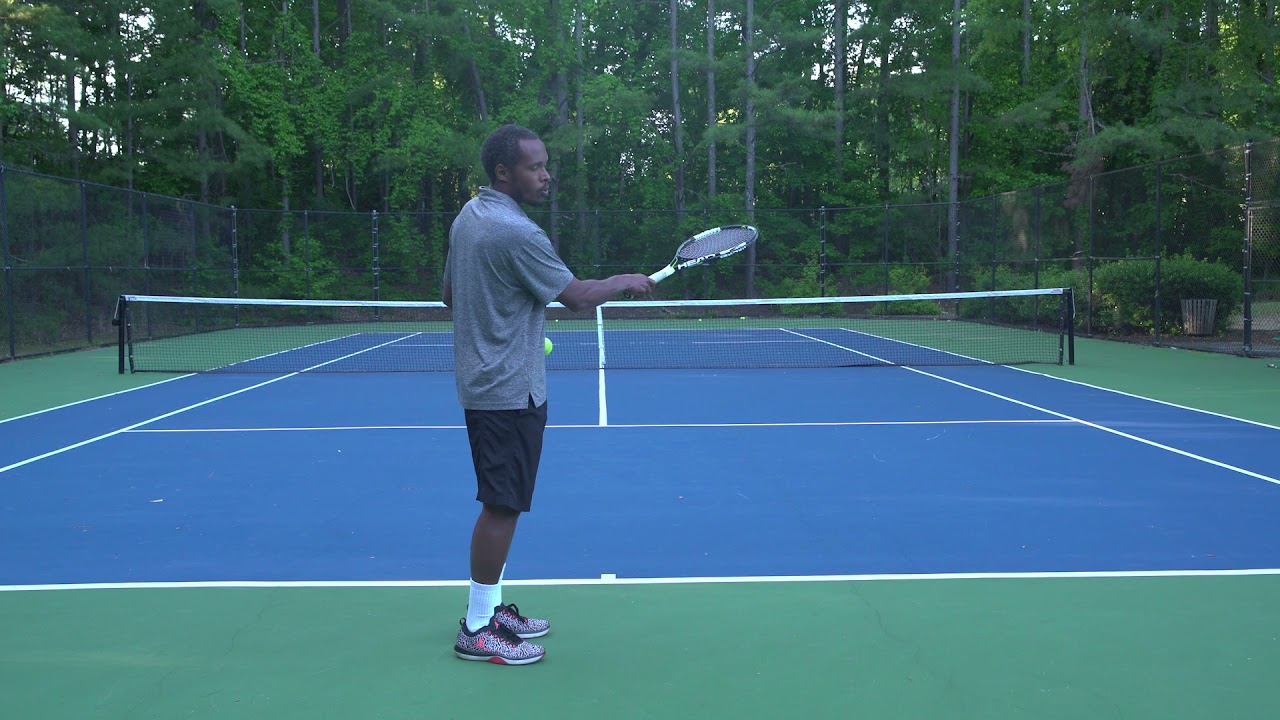 The Difference Between Top Spin and Back Spin - YouTube