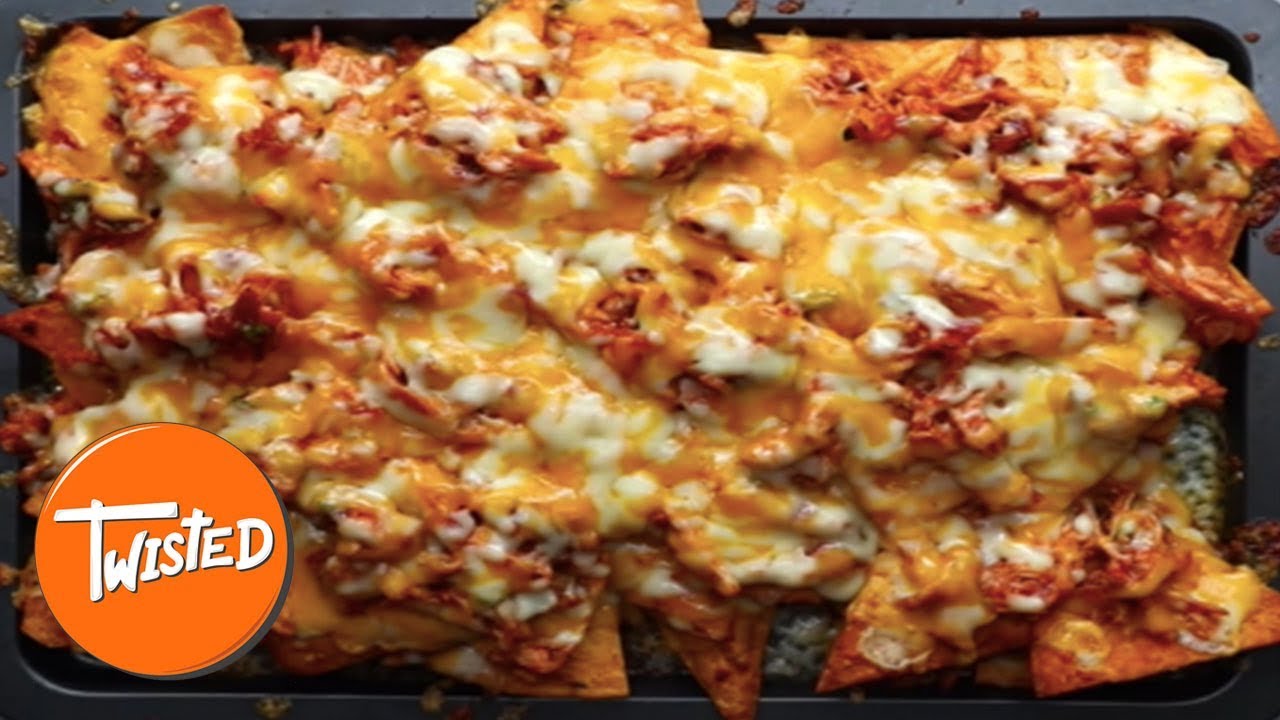 Cheesy Hunters Chicken Nachos | Twisted - YouTube