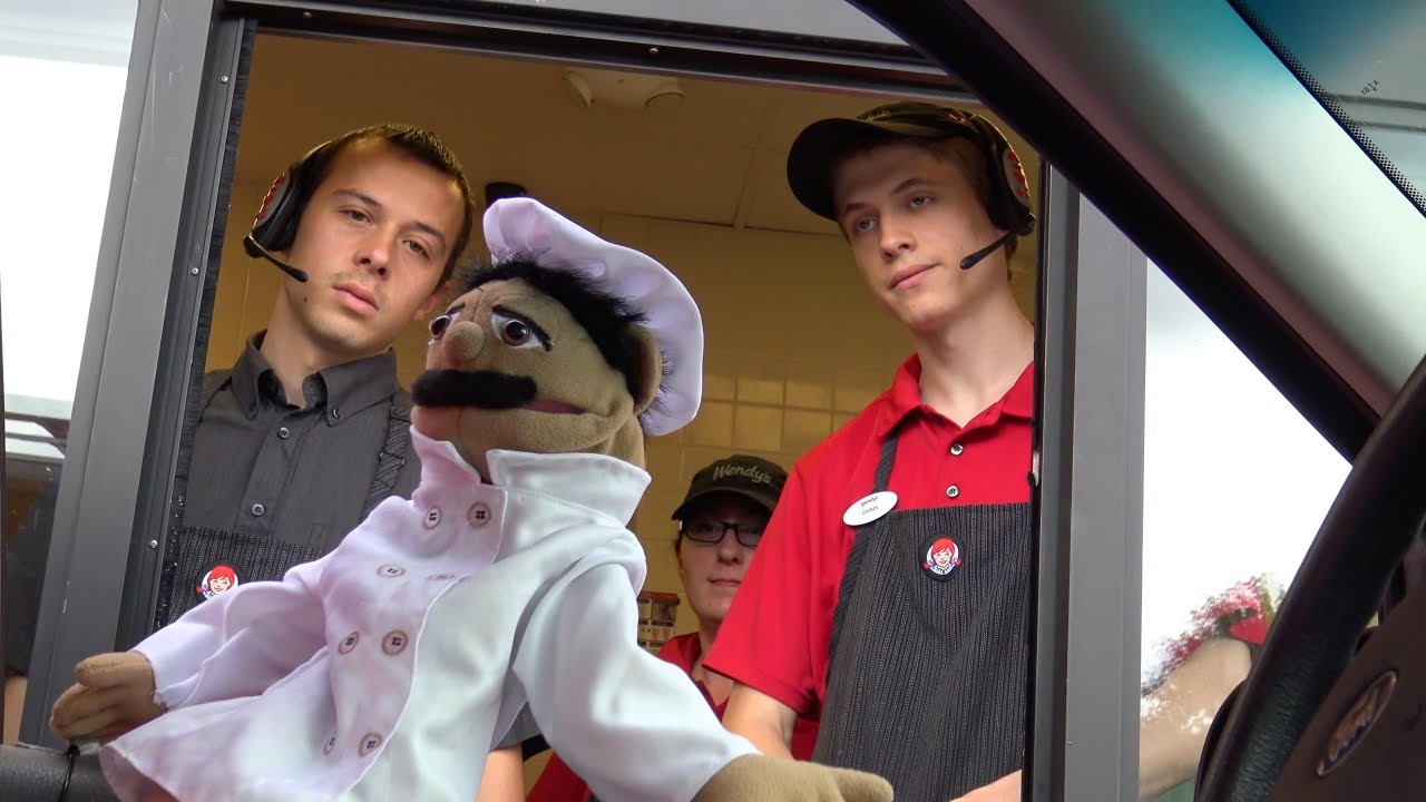 PUPPETS IN THE DRIVE THRU - YouTube
