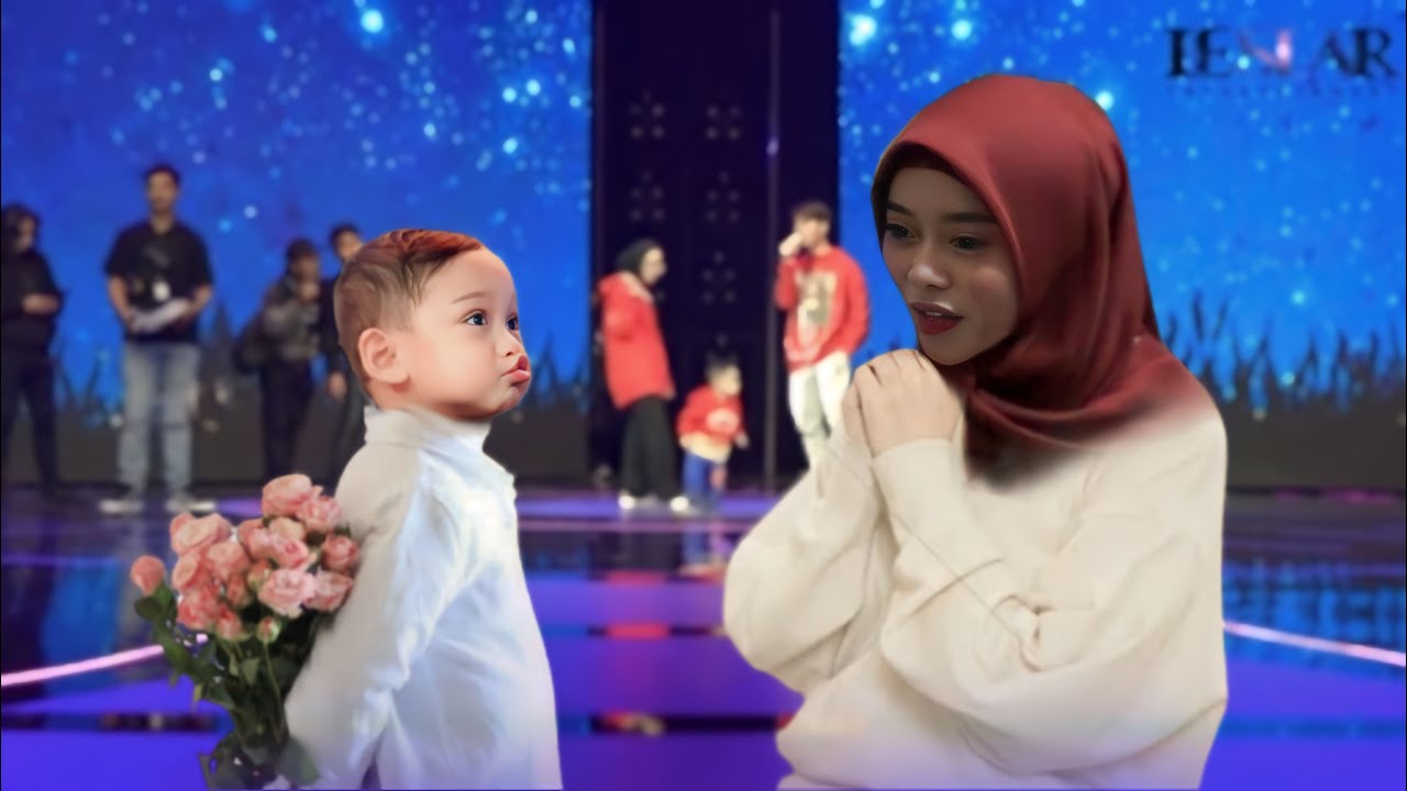 momen abang l ngasih bunga pada lesti kejora salting semua penonton ...