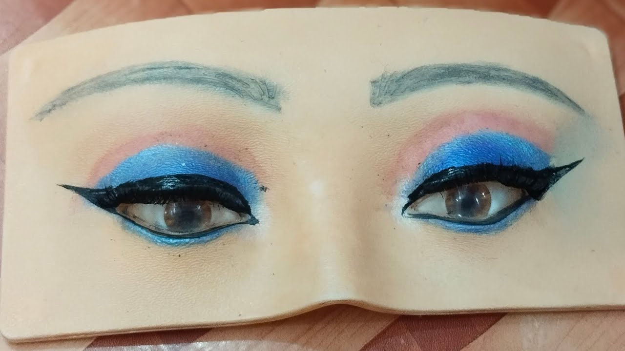 self eye makeup tutorial (step to step) makeup tutorial in hindi ब्लू ...