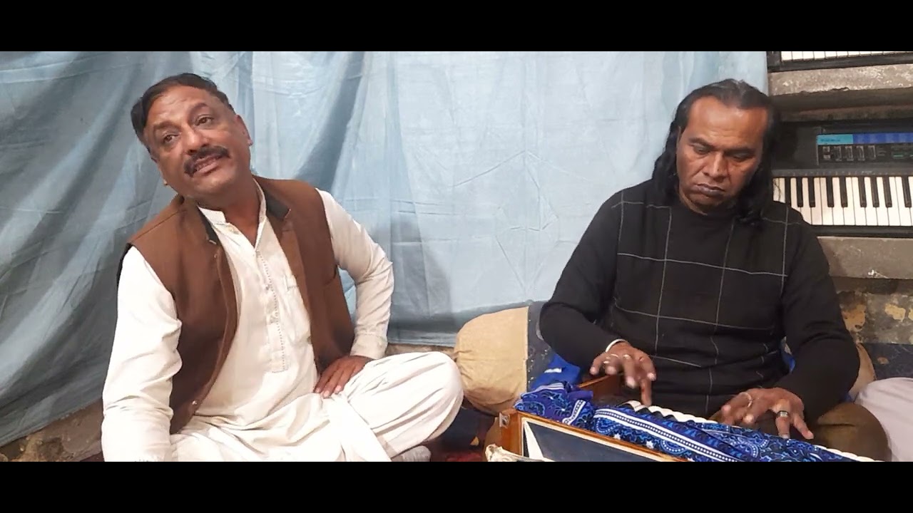 Hai Apna Dil To Awara | Heemant Kumar - YouTube