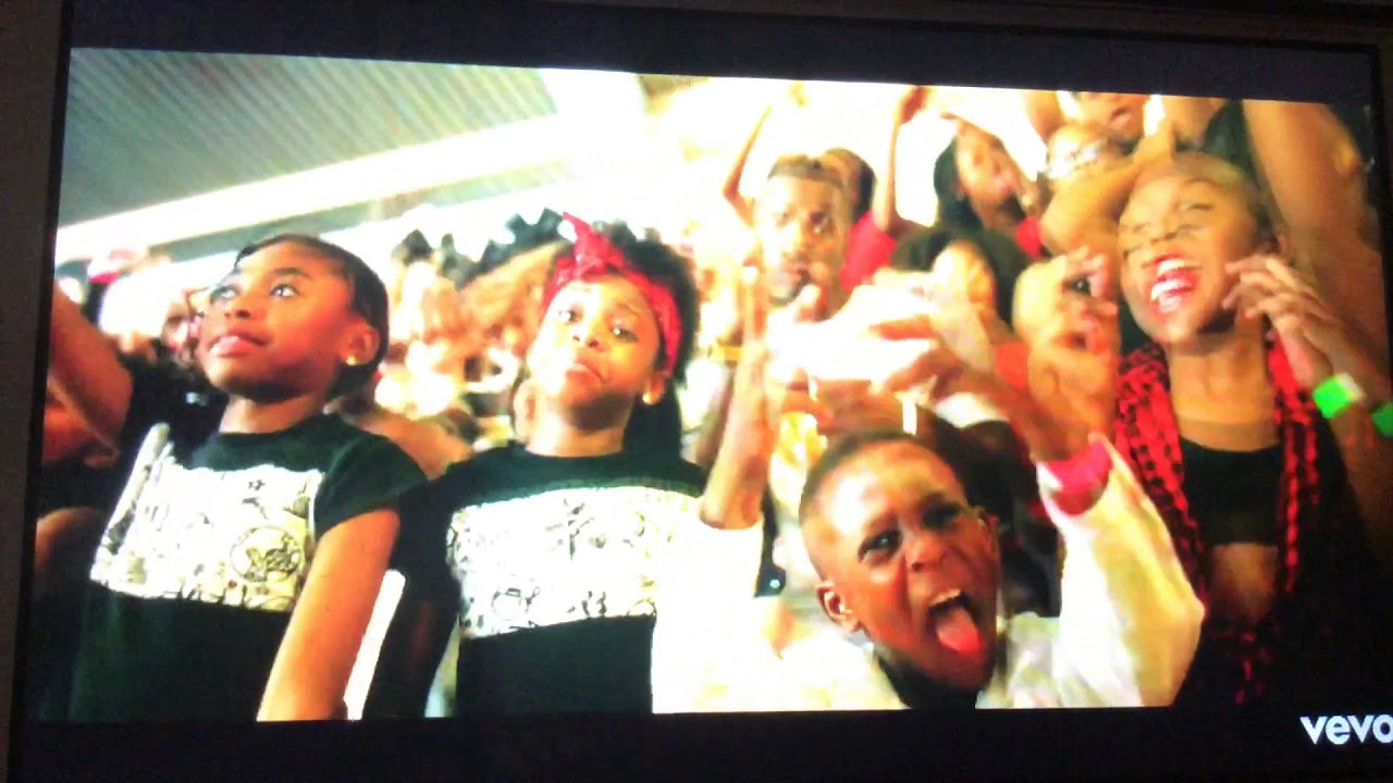 Silento-watch Me (whip/Nae Nae) (Official) - YouTube