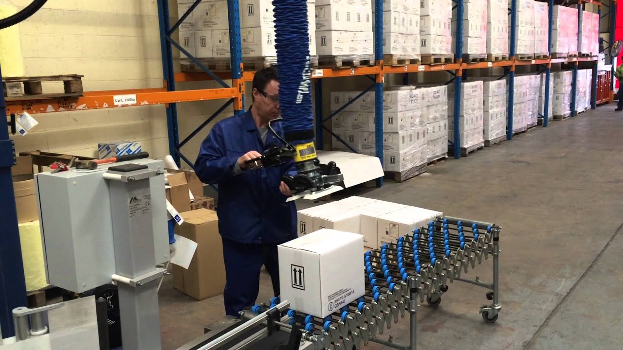TAWI - Box lifting - End of line - YouTube