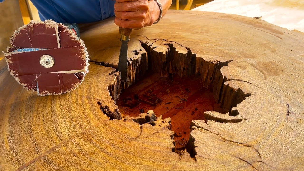 Process Restoring Damaged Hollow Tree, 800 Year Ancient Oak // Creative ...