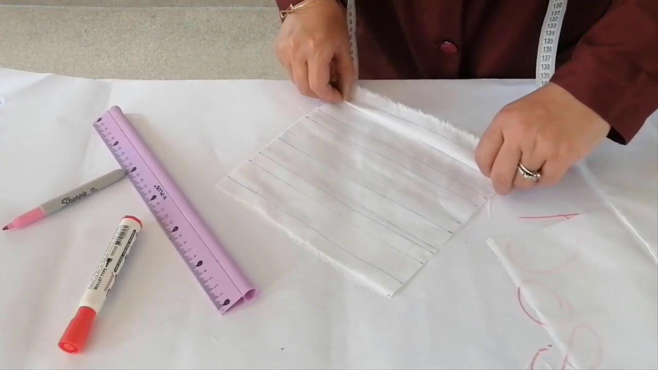 Filiére de la couture : types de plis - YouTube