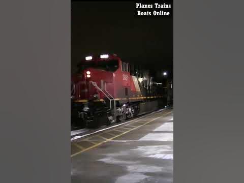 #shorts CN E276 With CN 3061 Pulling The Brand New VIA Siemens Charger #trains - YouTube