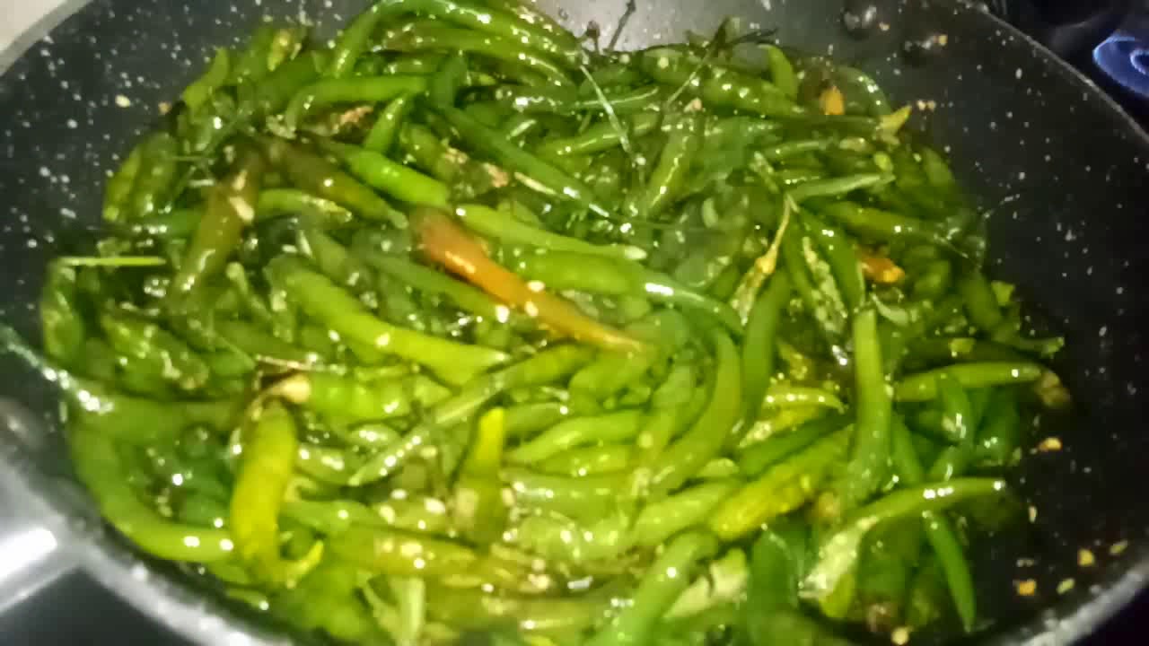 How to make Homemade Green Chilli Pickle Recipe | Hari Mirchi Ka Aachar ...