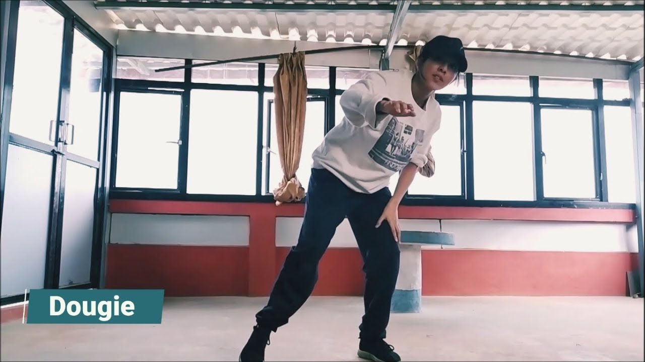 10 Famous Dance Moves | #trendmoves - YouTube