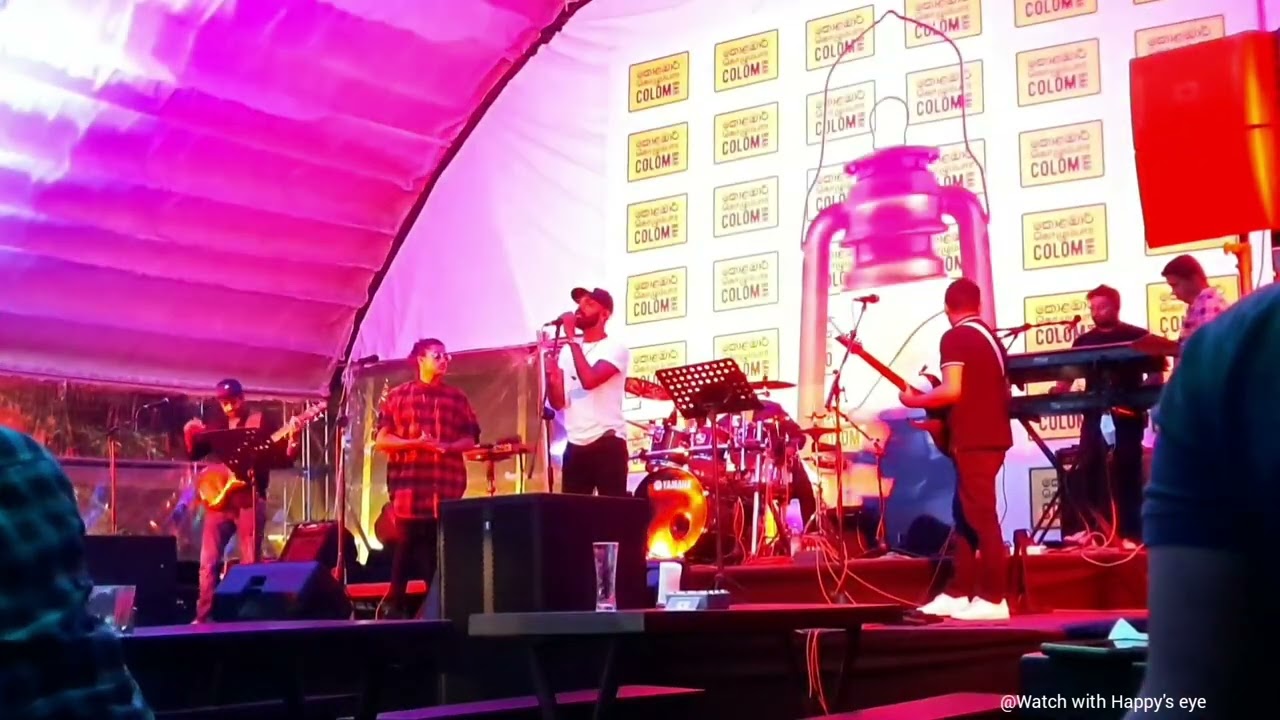 🇱🇰 Live music at Colom bar. Cinnamon Lakeside. Colombo, Sri Lanka ...