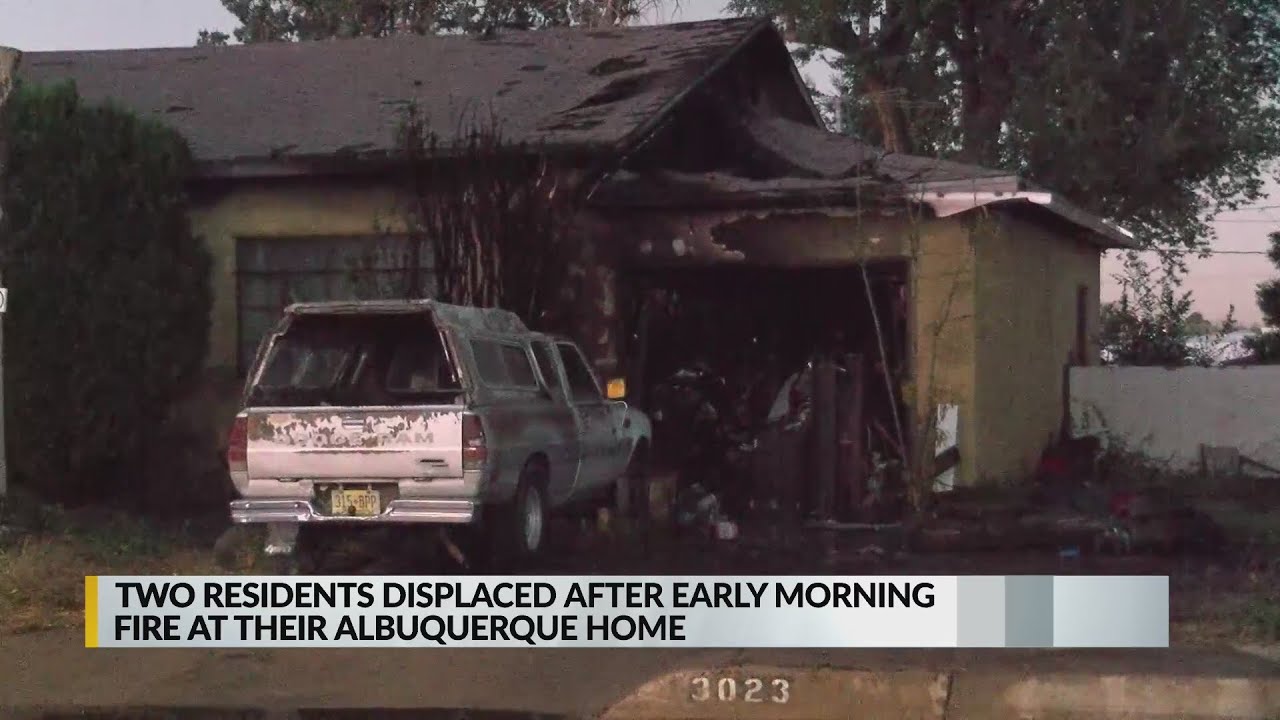 Fire crews respond to three fires around Albuquerque - YouTube