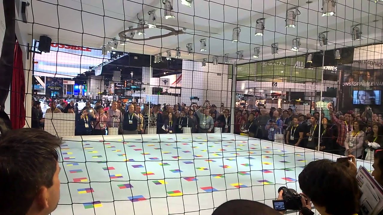 CES 2015 : Parrot Bebop Dance Choreography - YouTube