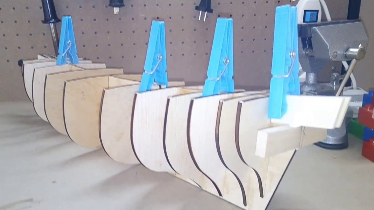 HMS BOUNTY CONSTRUCTO (1:50) PART 01 - YouTube