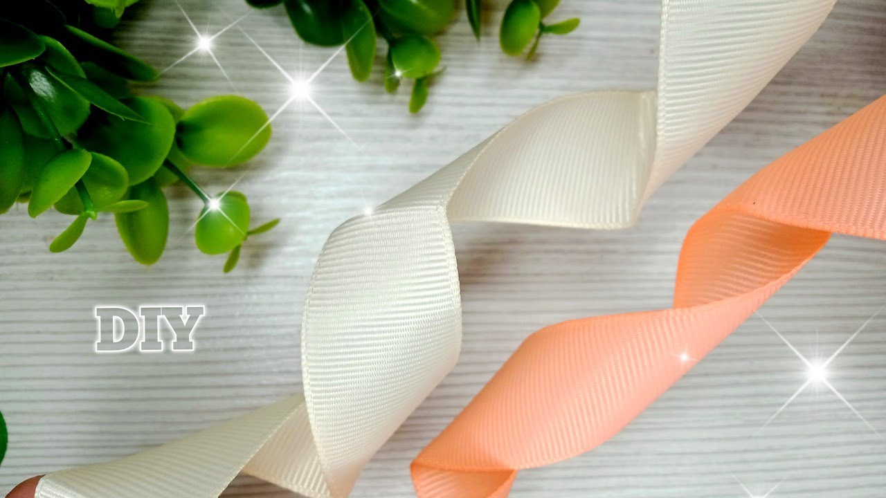 DIY Really Cute Ribbon Bows Tutorial - YouTube