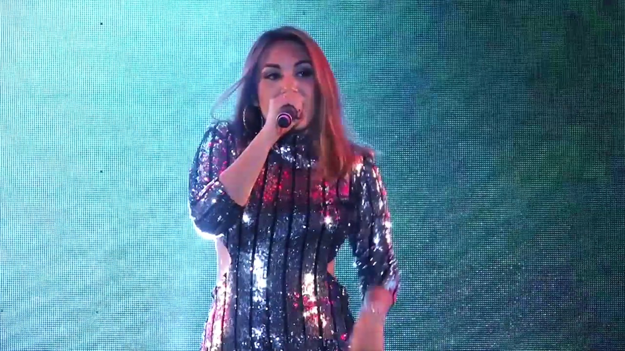 Hello VN Janice Phuong FF2017 - YouTube