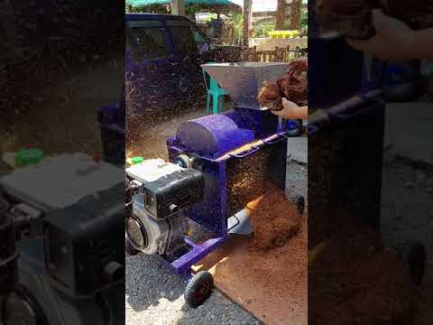 Coconut Husk Decorticator - YouTube