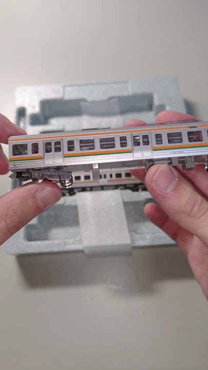 [ASMR風開封]KATO 10-1860 211系5000番台(中央本線) 3両セットを開封 - YouTube