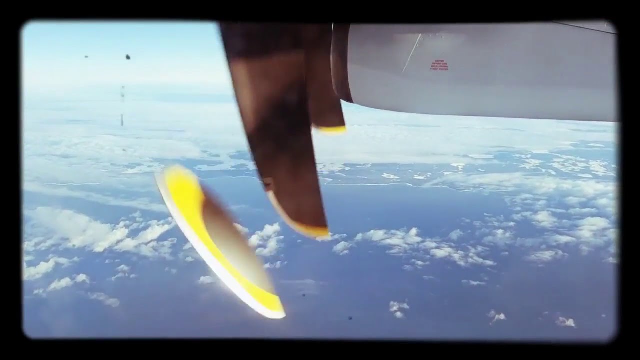 Flying CYYZ to CYAM on a Dash-8 Q400 - YouTube