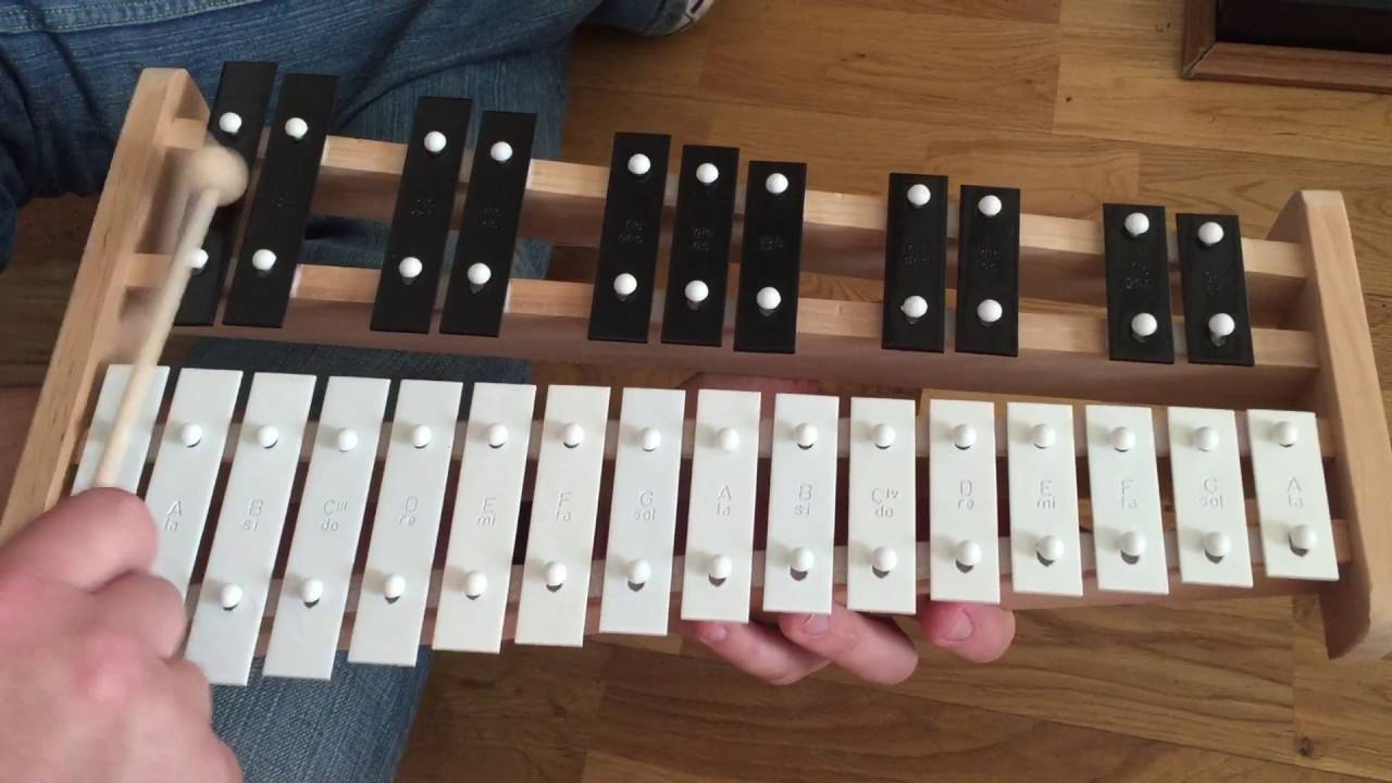 TheXylophoneShop.com Xylophone Held in Hand Style Playing - YouTube