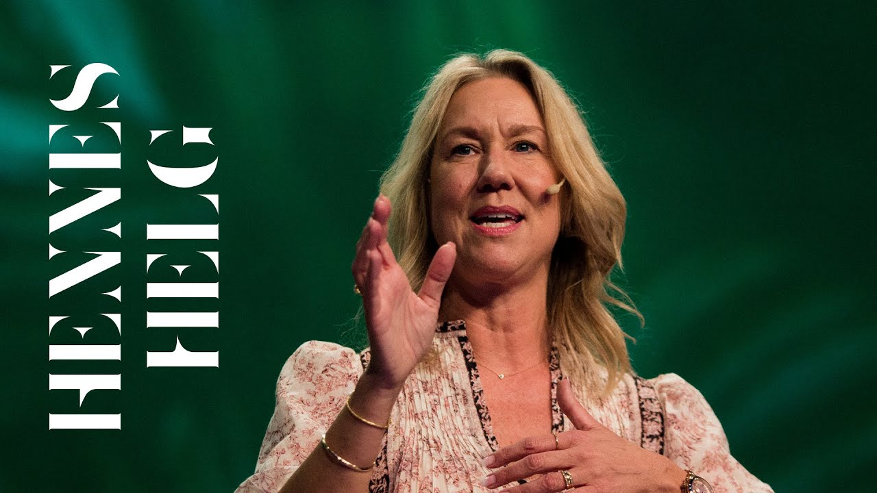 "Rise up" | Maria Lundqvist | Hennes Helg 2020 - YouTube