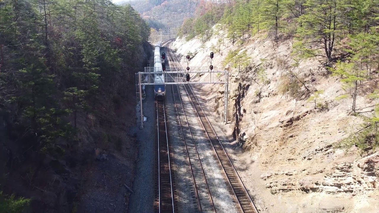 Amtrak Cardinal # 50 at BS Cabin on CSX Alleghany Sub - YouTube