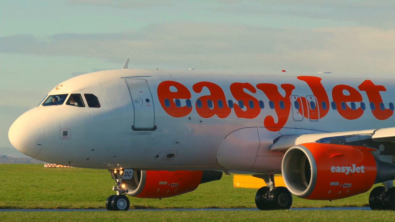 Liverpool Plane Spotting | easyJet, Ryanair [4K] - YouTube