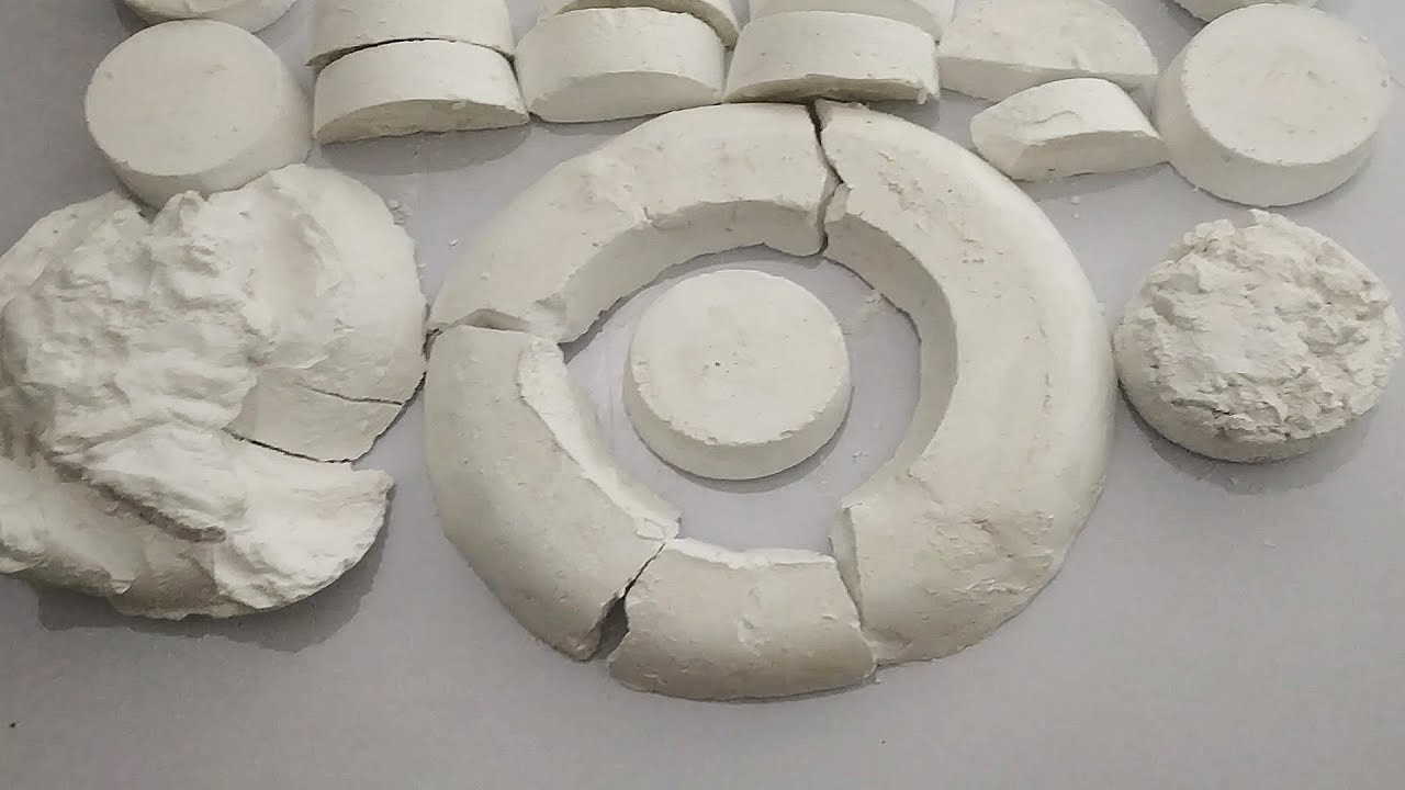 ASMR | crunchy gym chalk crush | Random shapes | relaxing | oddly ...