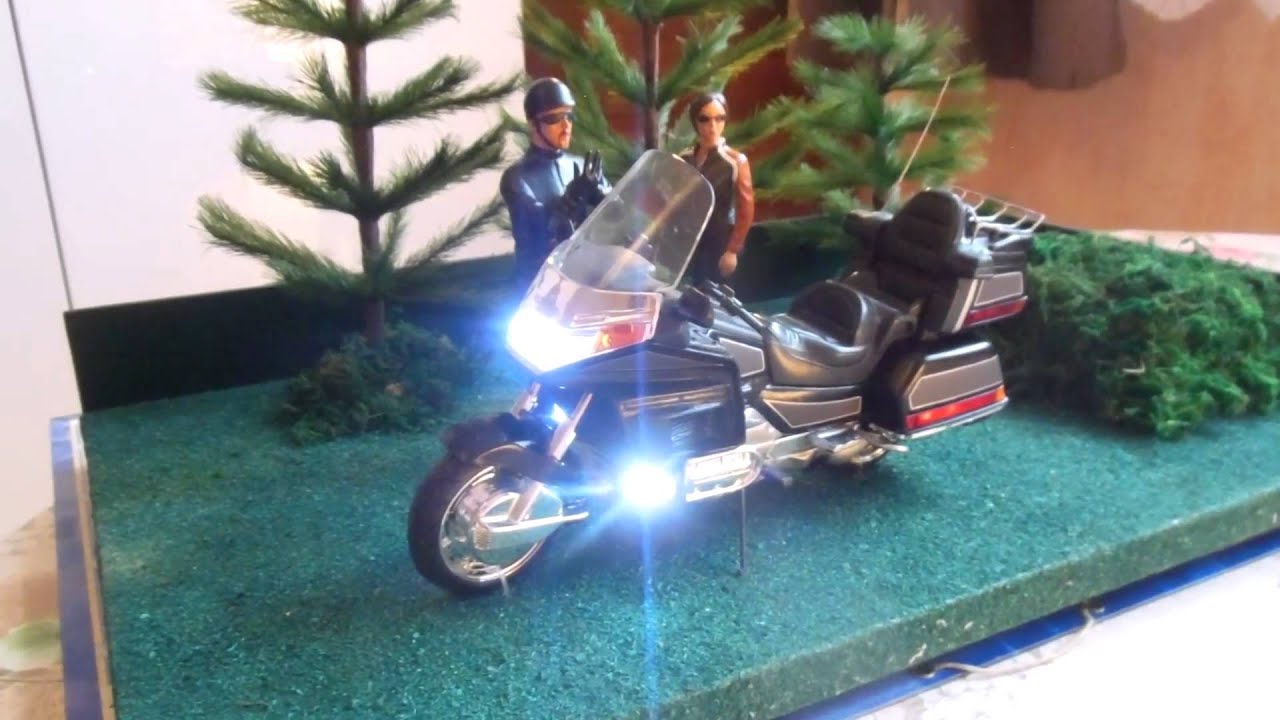 HONDA GOLDWING 1500 miniature - YouTube