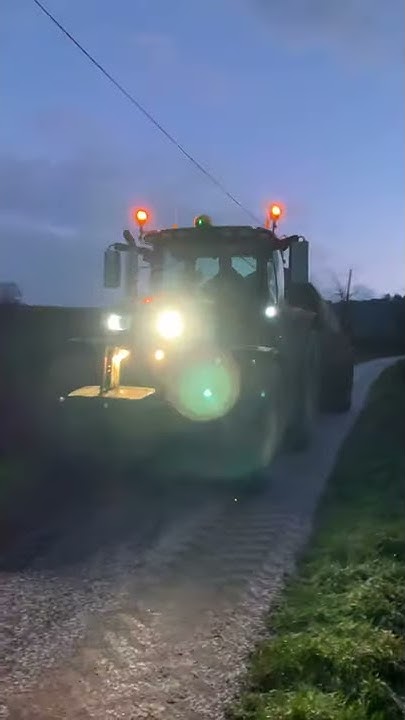 John Deere 6155r with major slurry tanker - YouTube