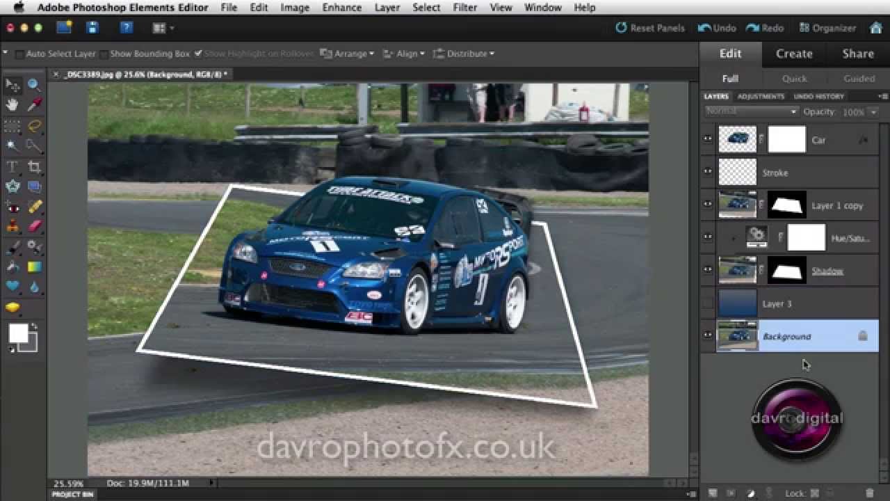 Photoshop Elements Out of Frame effect - YouTube