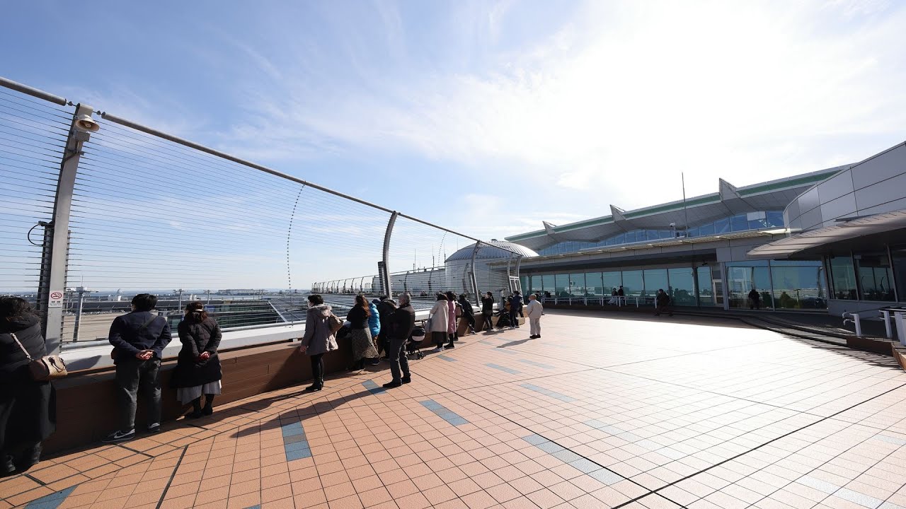 2023/02/11 羽田空港第3ターミナル5F展望デッキ(国際線)(Haneda Airport Terminal 3 ...