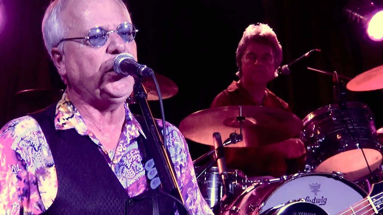 GODDO "Live" @ SPOT 1 GRILL & MUSIC HALL Brampton, Ontario - YouTube