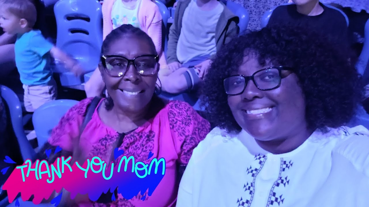 Meet My Mom Her First Time Malikas Flex Youtube