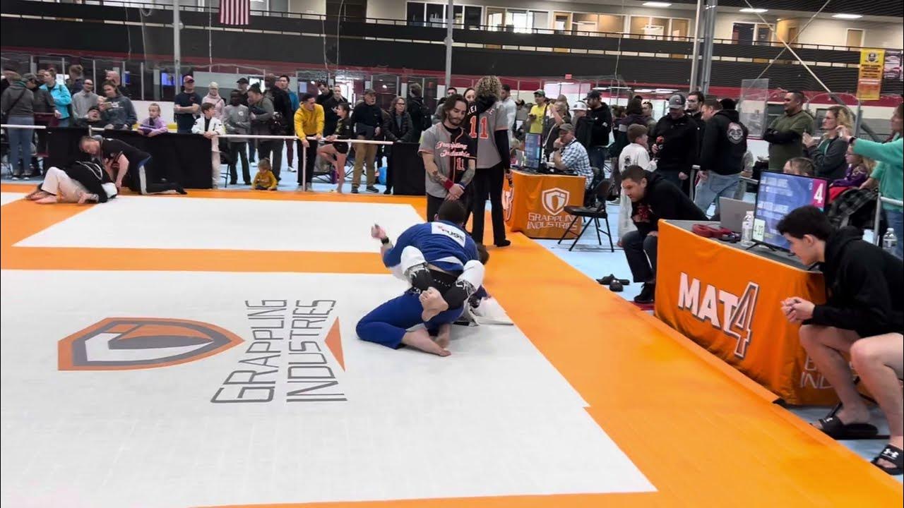 Second Gi Match in Grappling Industries BJJ Tournament - YouTube